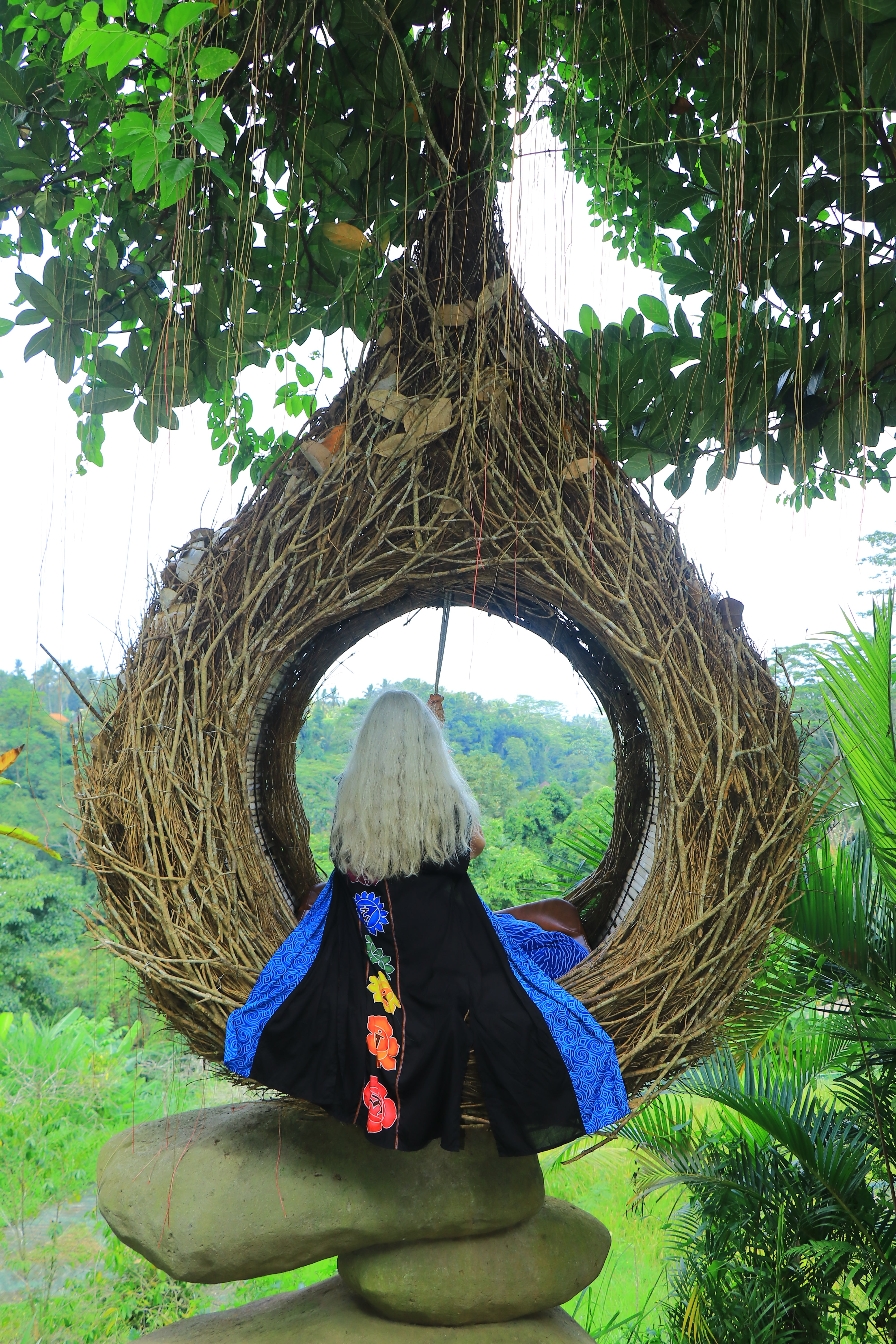 Meeka Apparel and Footwear – meeka.com